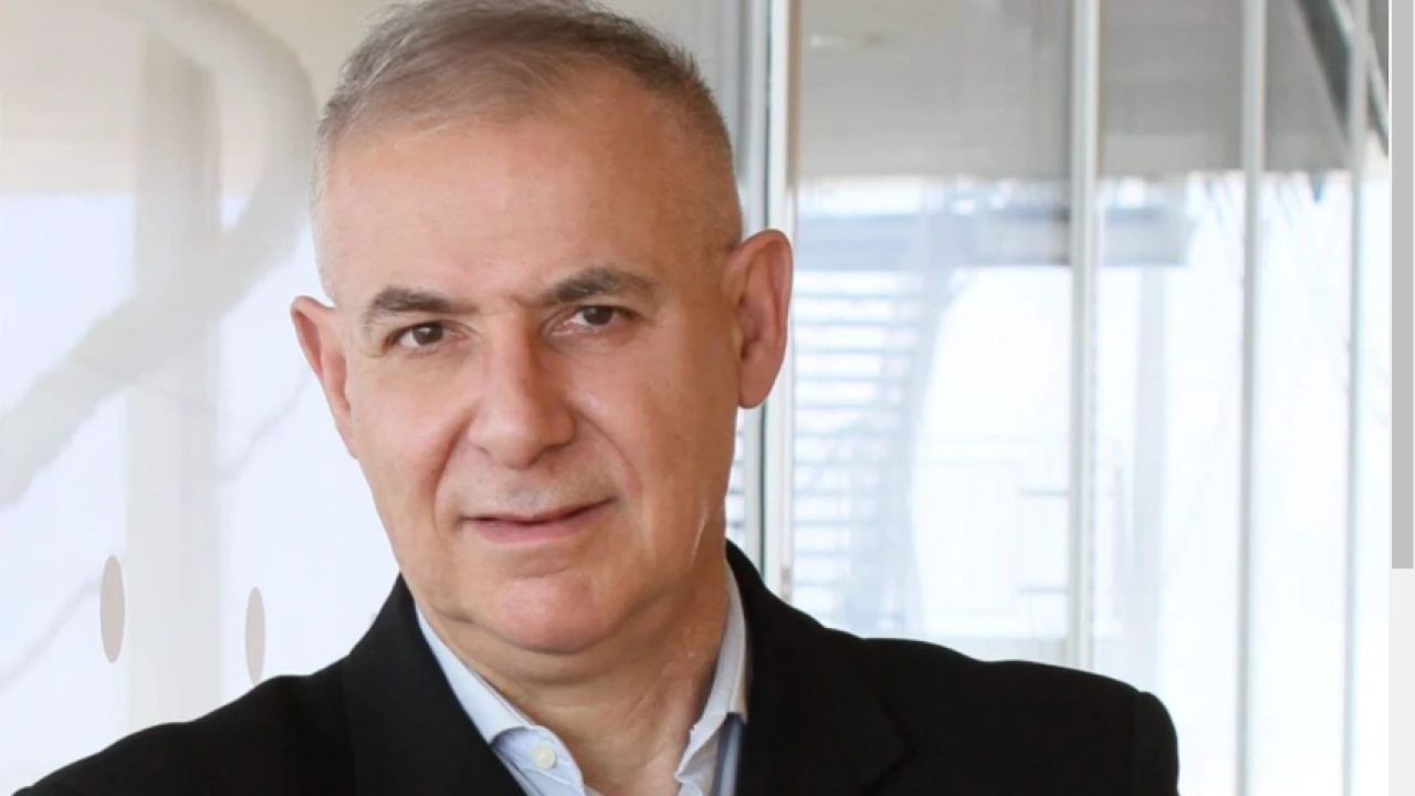 Δ. Δαββέτας : Ψηφιακό ευρώ, υπηκοότητα στη Γαλλία και έλεγχος κοινωνιών ...