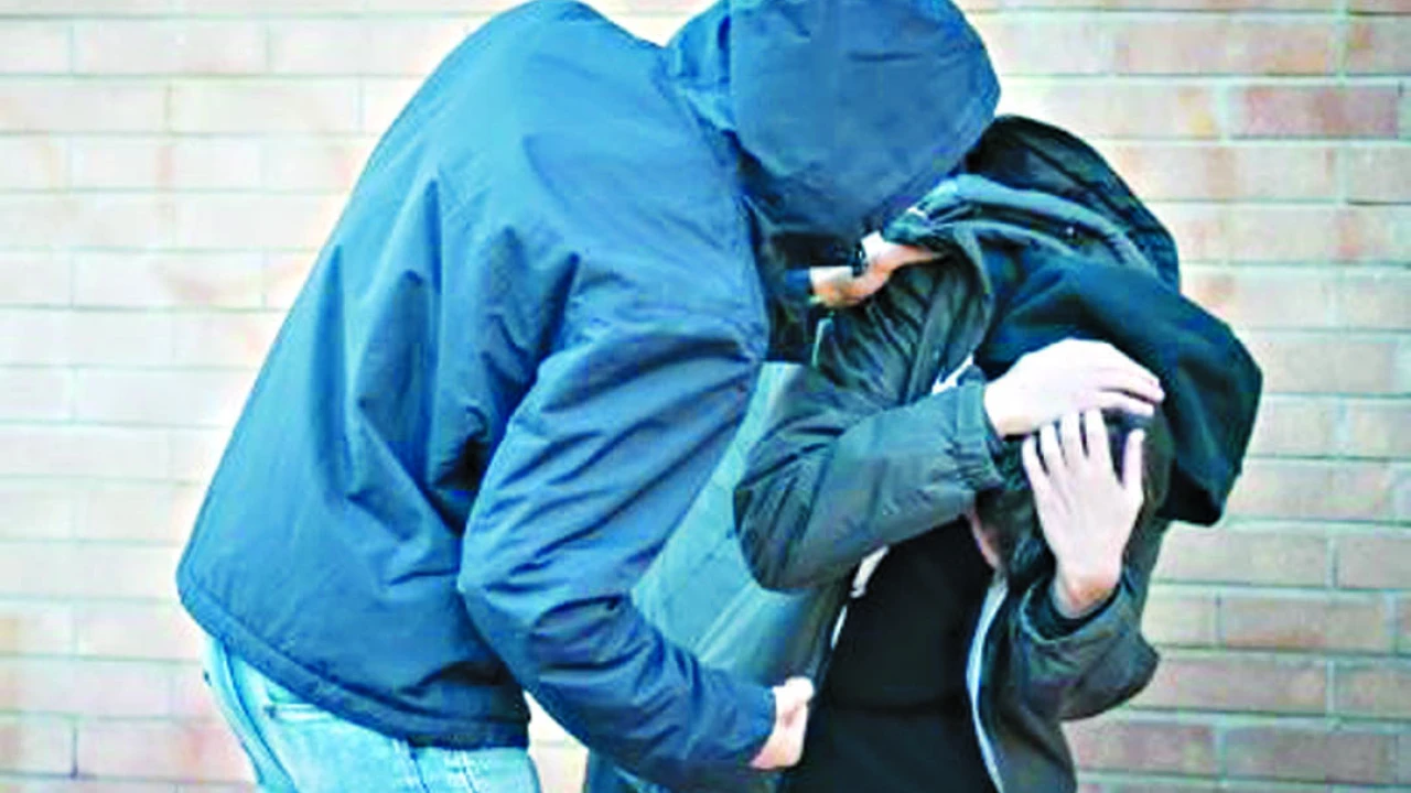 «Η βία στα Σχολεία και η αντιμετώπιση της επί τάπητος στο 1ο ΕΠΑΛ ...